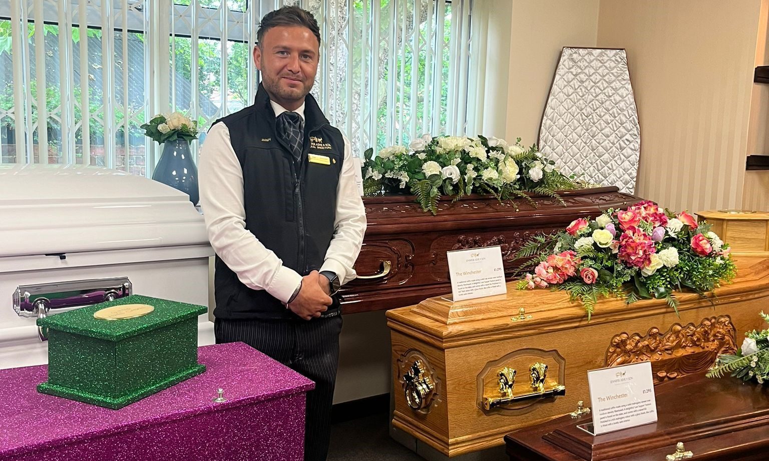 Jennifer Ashe and Son sees surge in unique funerals | Funeral Service Times